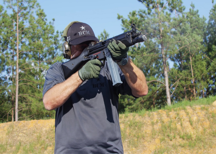 Vickers Tactical: H&K MP5/40 SMG | Popular Airsoft: Welcome To The ...