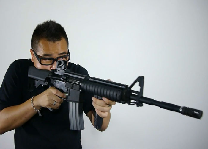 VFC Colt M4 RIS GBB 2012 Version | Popular Airsoft: Welcome To The Airsoft World