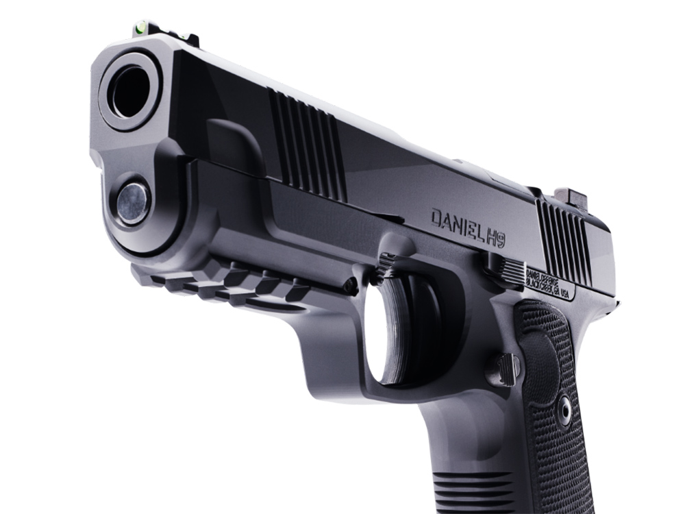 The New Daniel Defense H9 Handgun Reduces Recoil For Quicker, More ...