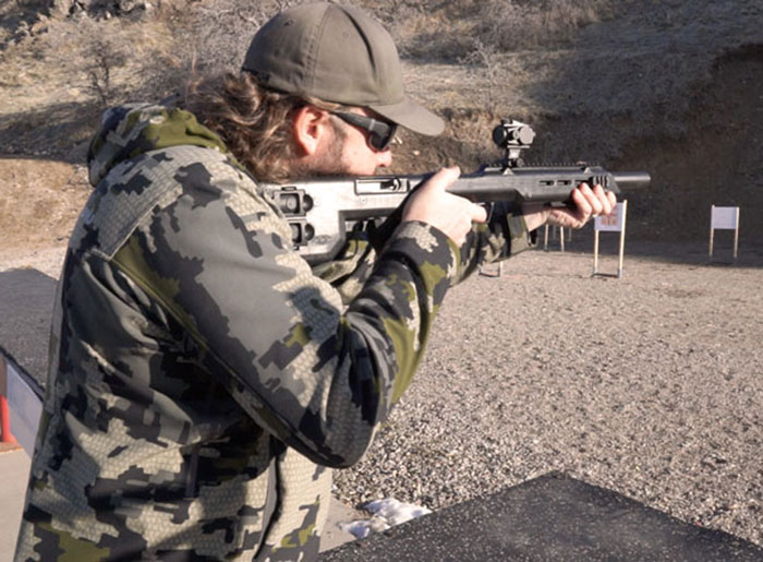 DesertTech Announces New Trek-22 Bullpup Chassis For Ruger 10/22 ...