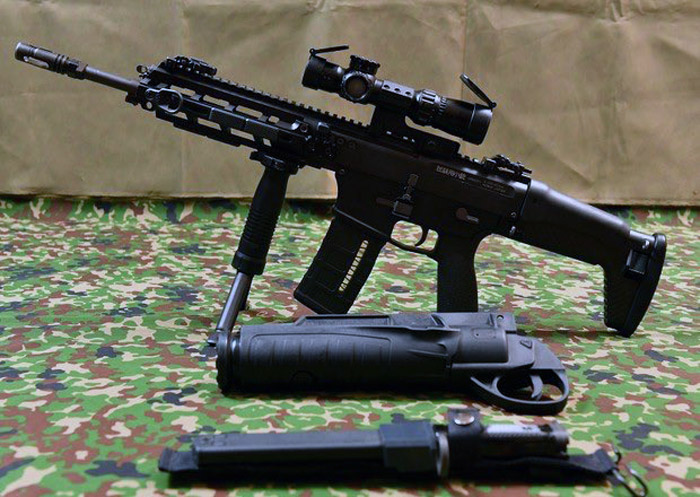 Japan Ministry Of Defense Unveils The New JGSDF Type 20 Rifle At A ...