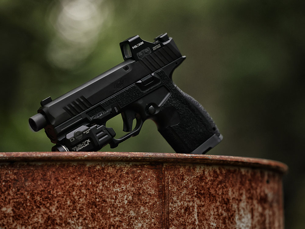 Kimber Releases A New Compact Carry: The R7 Mako Carbon Compact ...