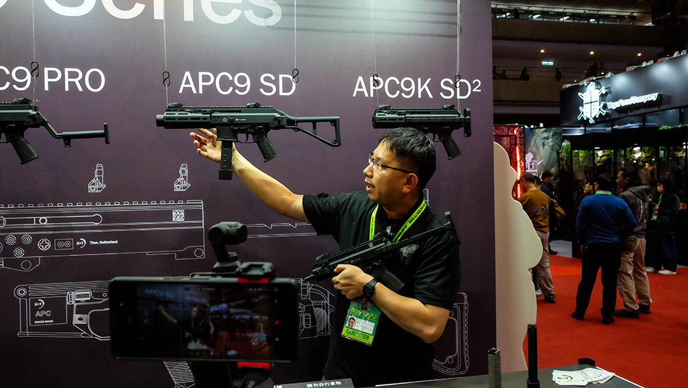 Lots of Gas Blowbacks At The MOA Exhibition 2023 (Day 1 Report ...