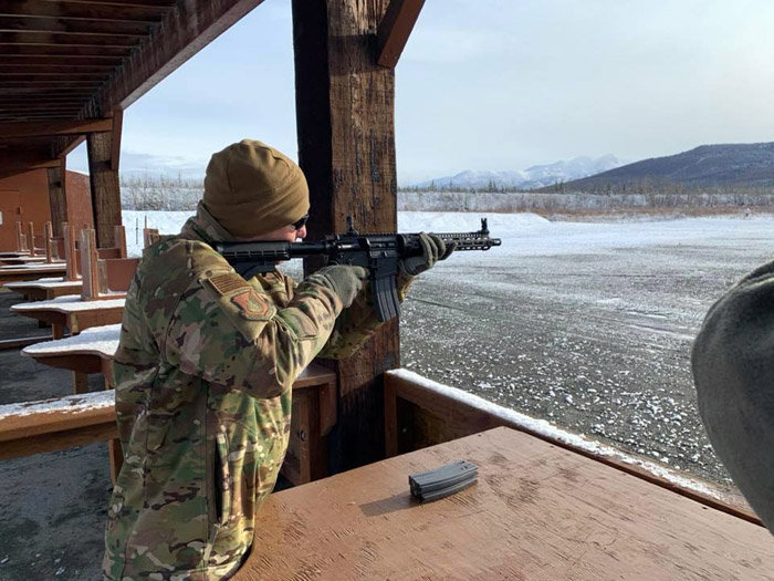 US Air Force Pilots Now Get M4 Rifles In Their Survival Kits | Popular ...